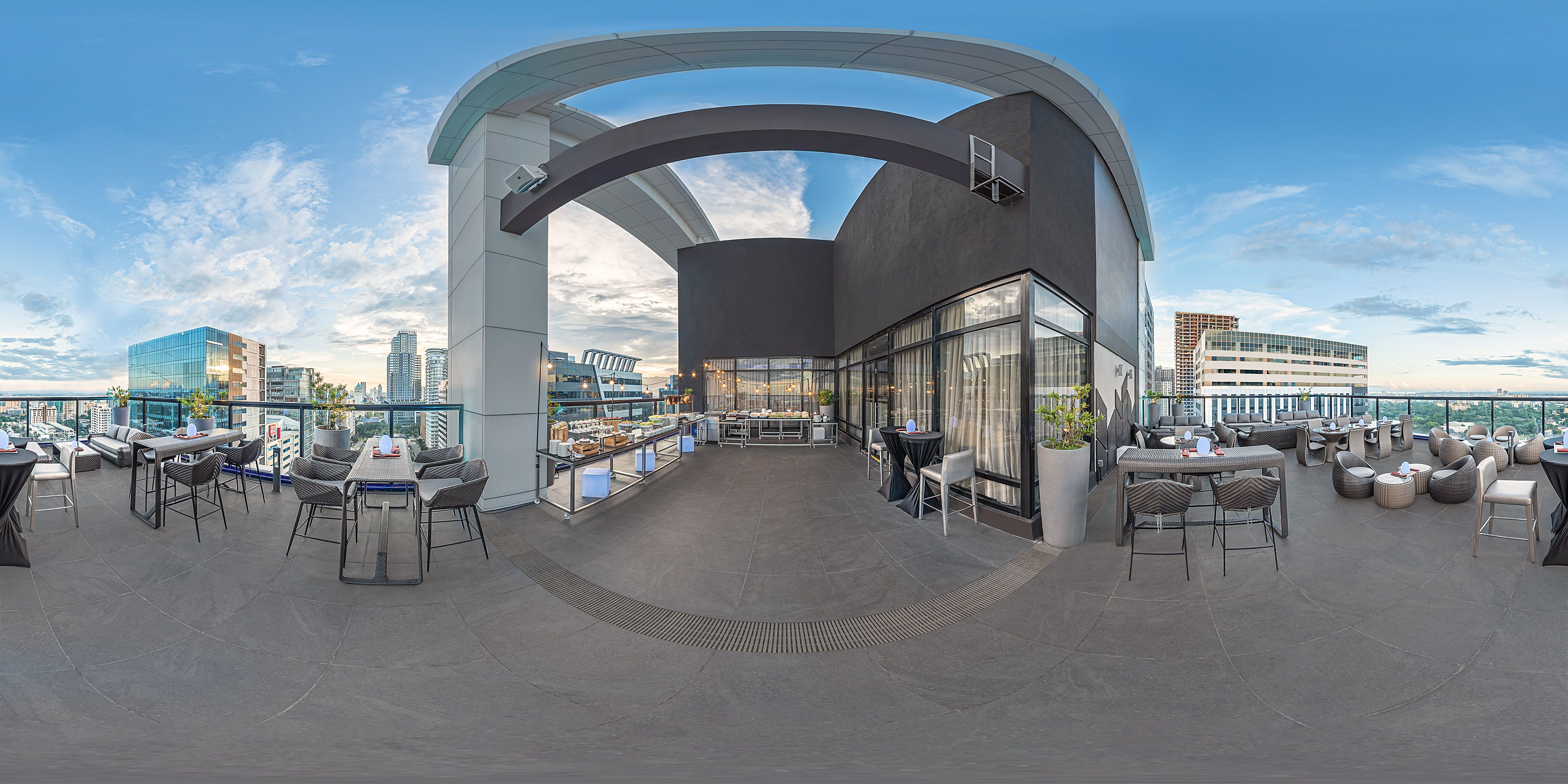 Seda Central Bloc Cebu - Virtual Tour