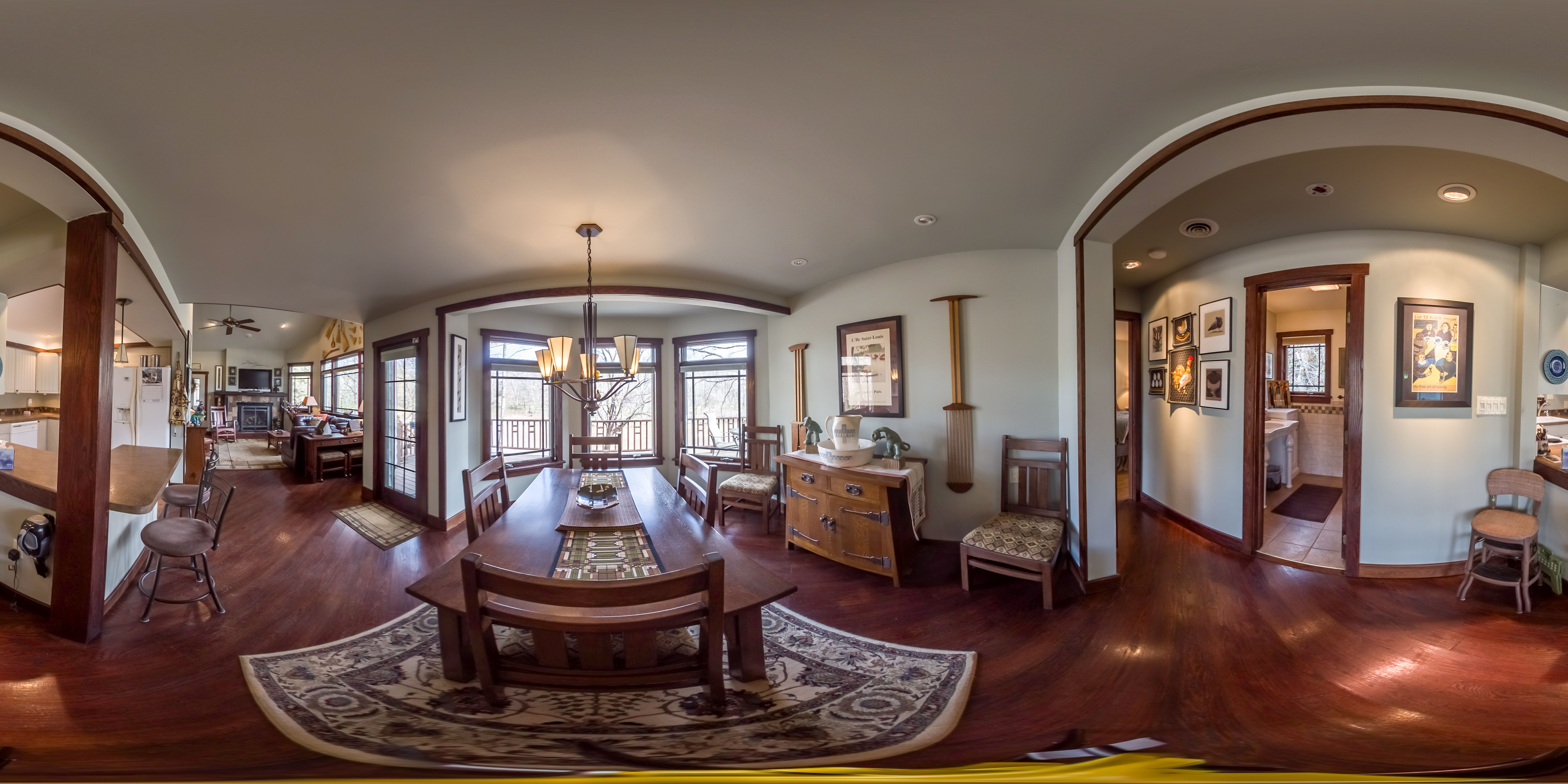320 Rockcliff Ln 360