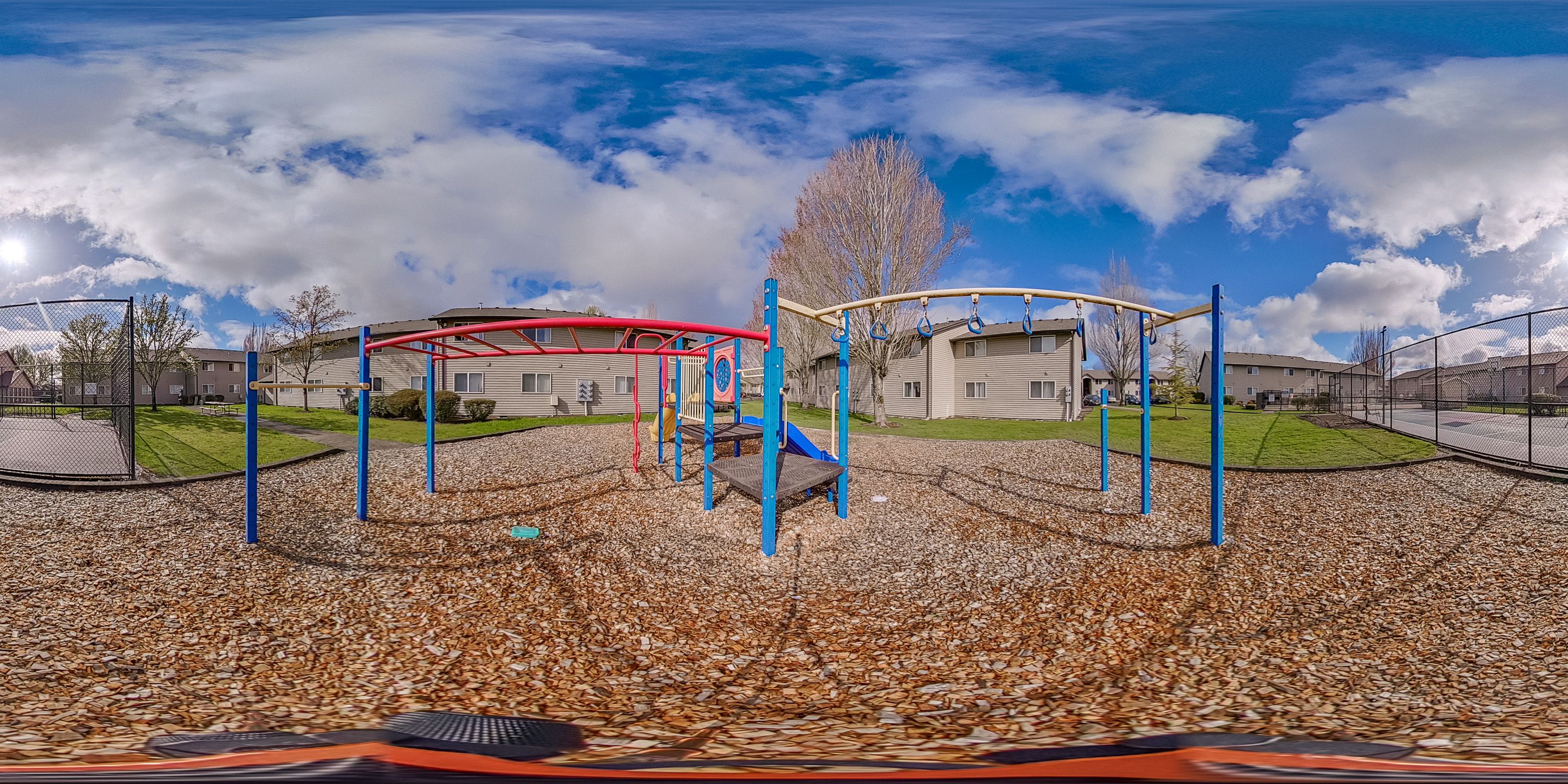 Ave 5 - Northpointe Apartments - Pool Park Court